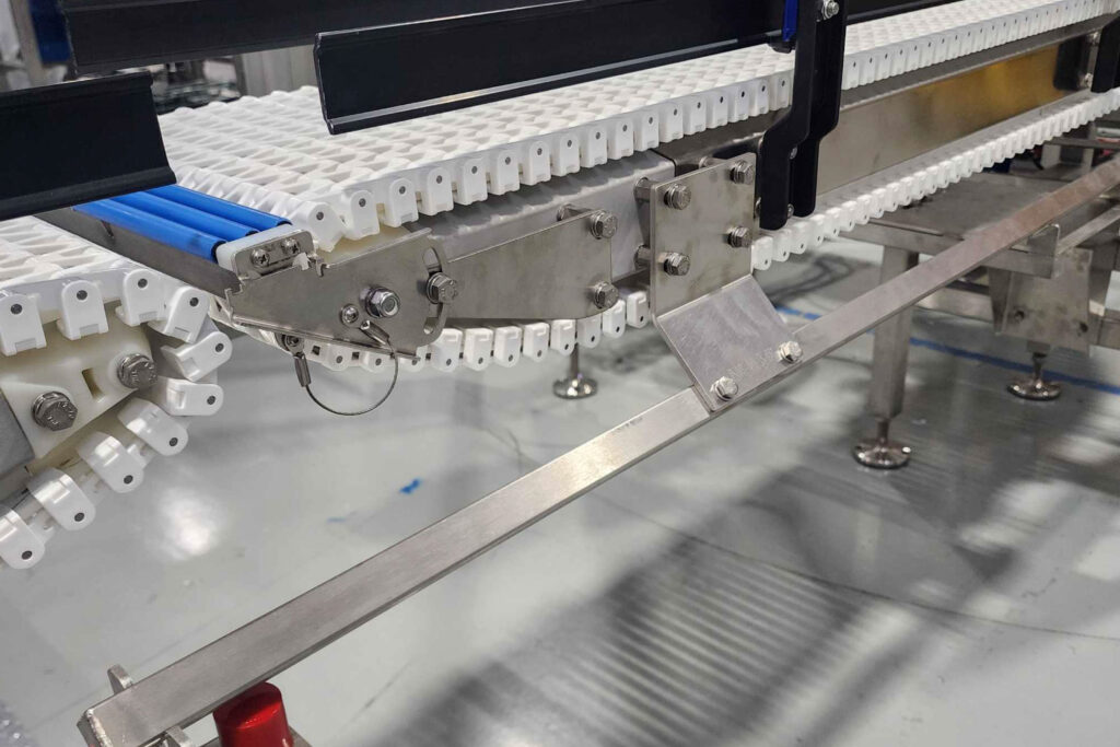 Conveyor Lift Gate | Lift Gates for Conveyor Systems from Span Tech